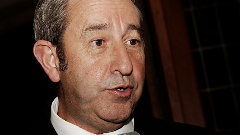 Cobos: «Sería una irresponsabilidad no derogar las leyes Cerrojo y de ...